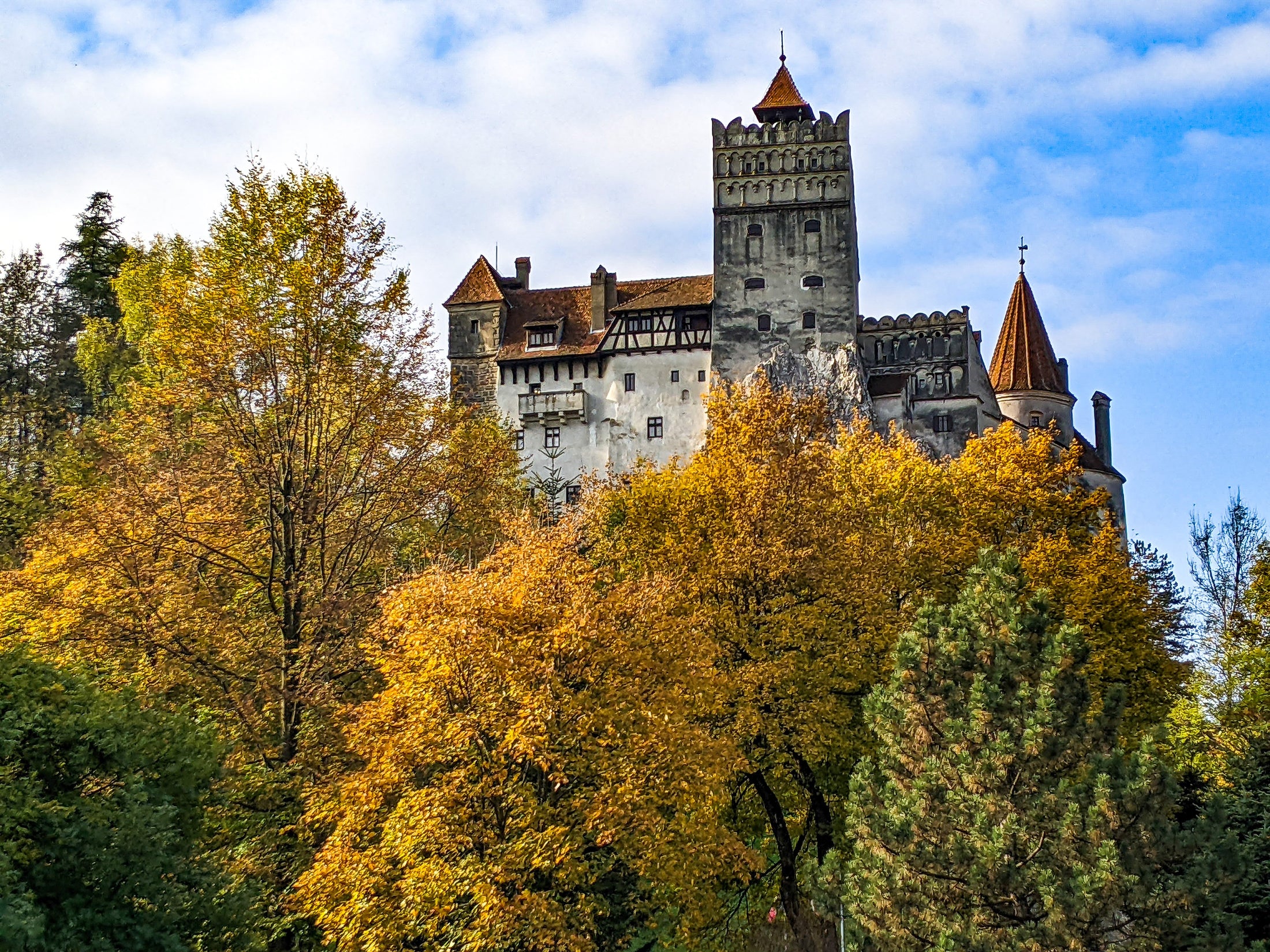 Top 10 Tips for Visiting Dracula's Bran Castle in Transylvania, Romani ...
